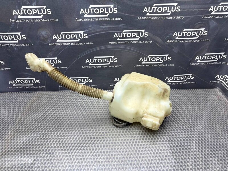 Бачок омывателя