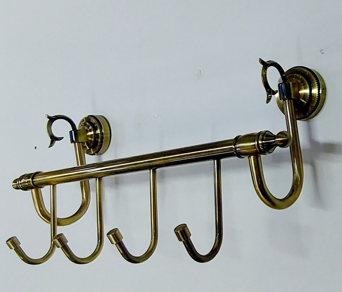Планка Classic Retro Bronze R-13, латунь, на 4 крючка, бронза