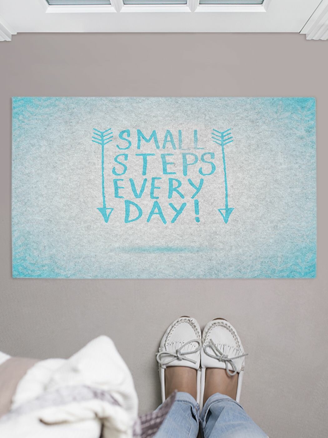 Коврик придверный в прихожую с принтом "Маленькие шаги каждый день" 45 на 75 см , JoyArty
