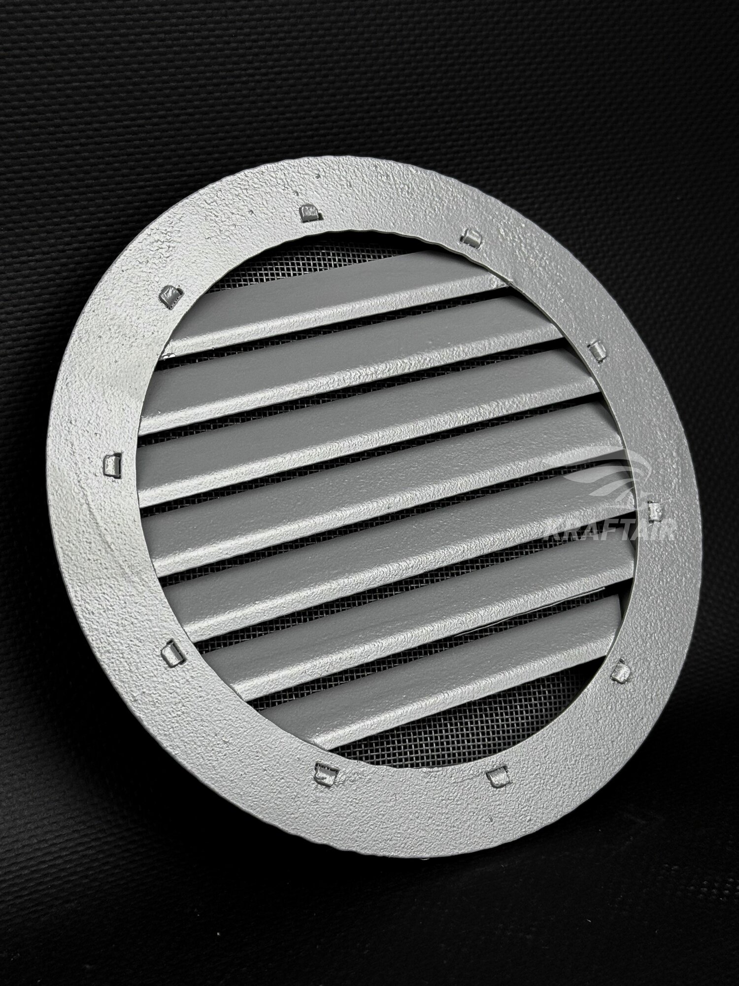 Наружная решётка из оцинкованной стали SAP-IGC диаметр 100 мм