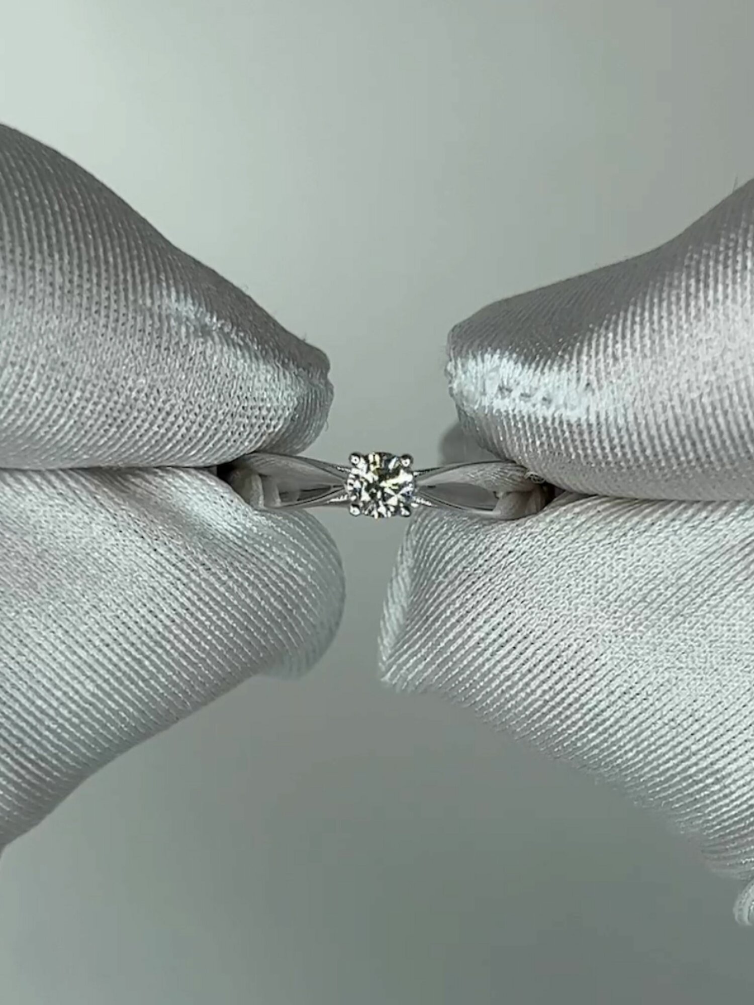 Кольцо помолвочное, серебро, 925 проба, родирование, бриллиант