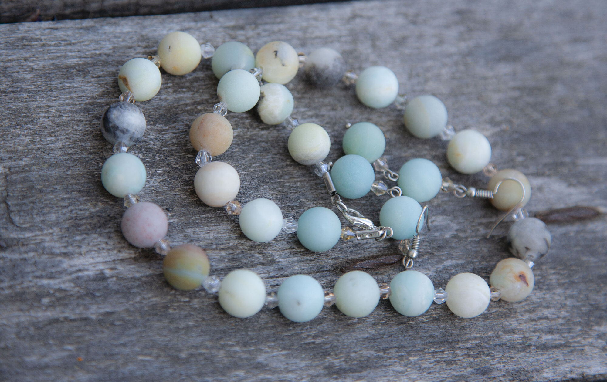 Комплект бижутерии: колье