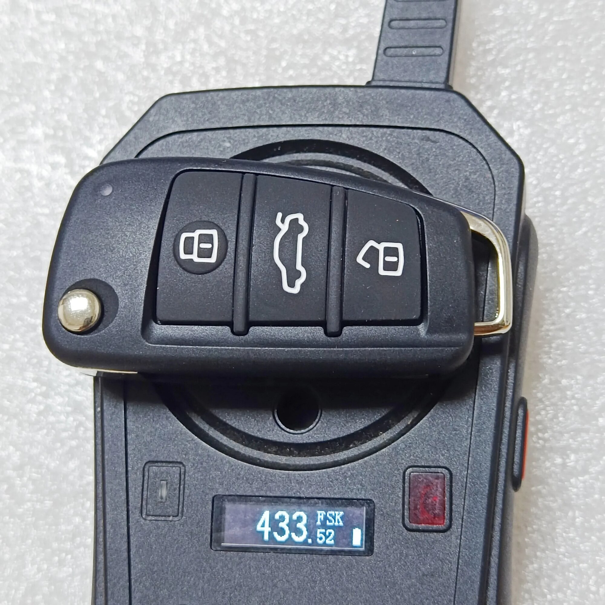 Оригинальный дистанционный ключ OEM для Chery Tiggo 3X 3XE 433Mhz ID46 Chip