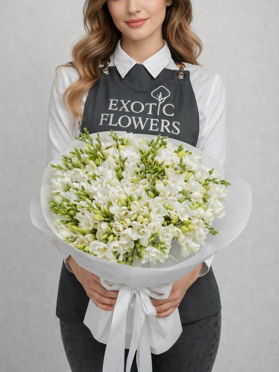 Букет из 51 белой фрезии