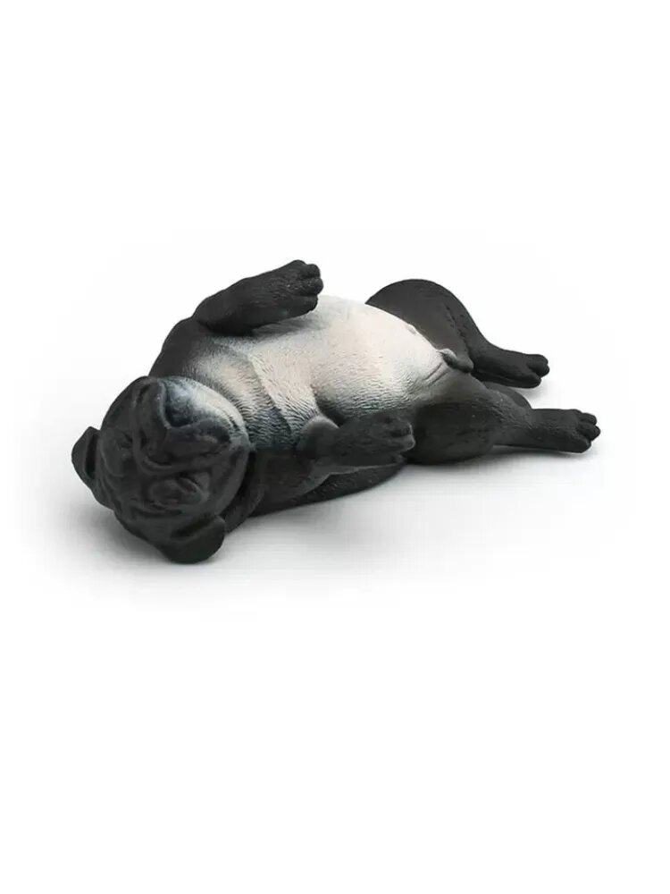 Фигурка спящего мопса черного цвета, 9 см, ABS пластик - идеальное дополнение для любителей собак и коллекционеров!