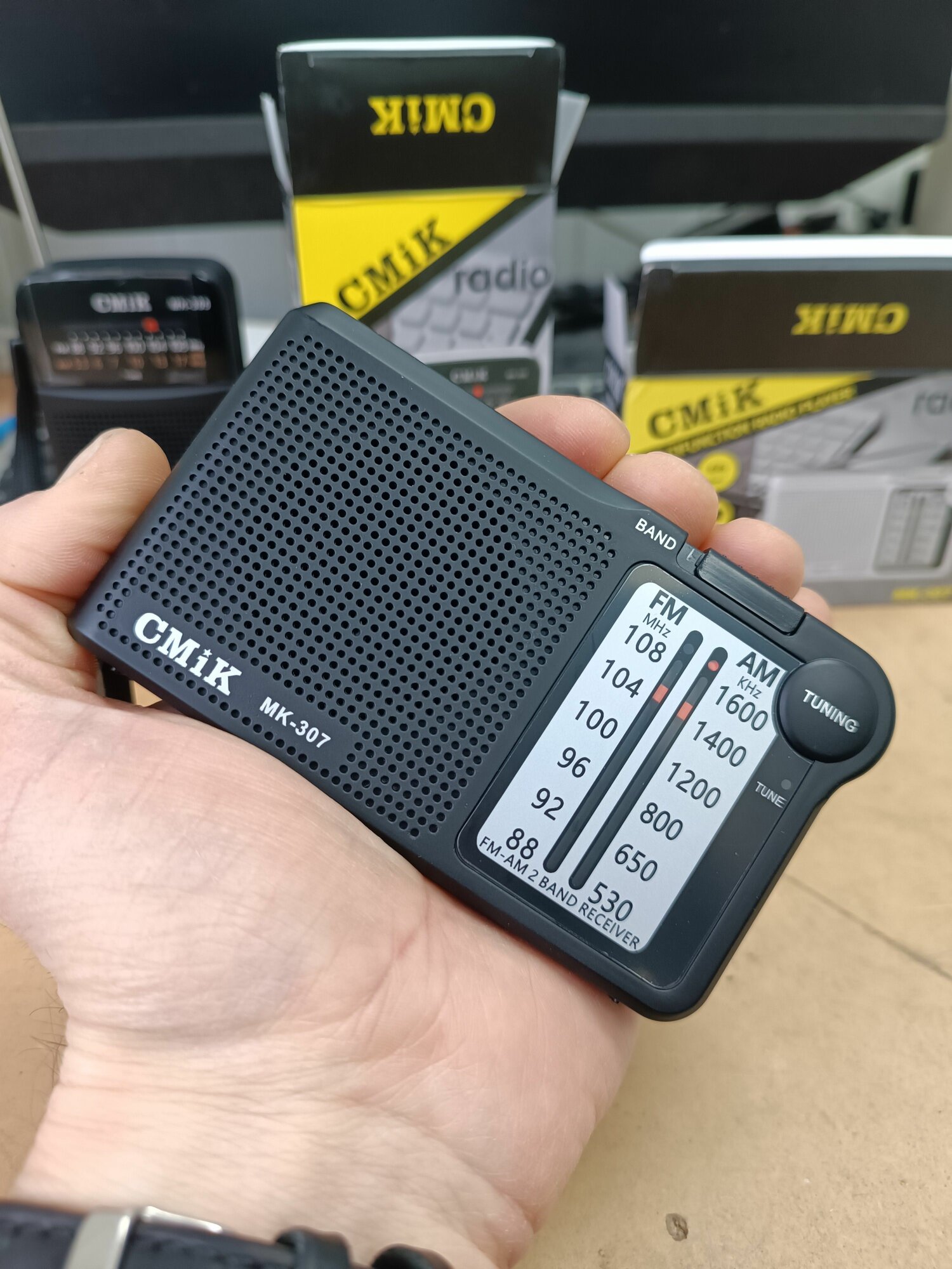 Карманный радиоприемник CMiK CM-307 с аккумулятором