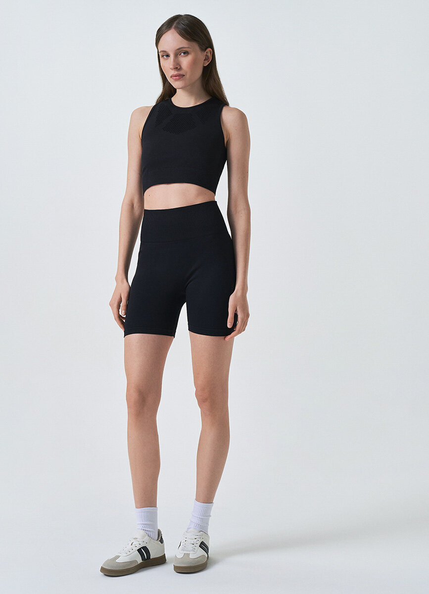 Шорты спортивные