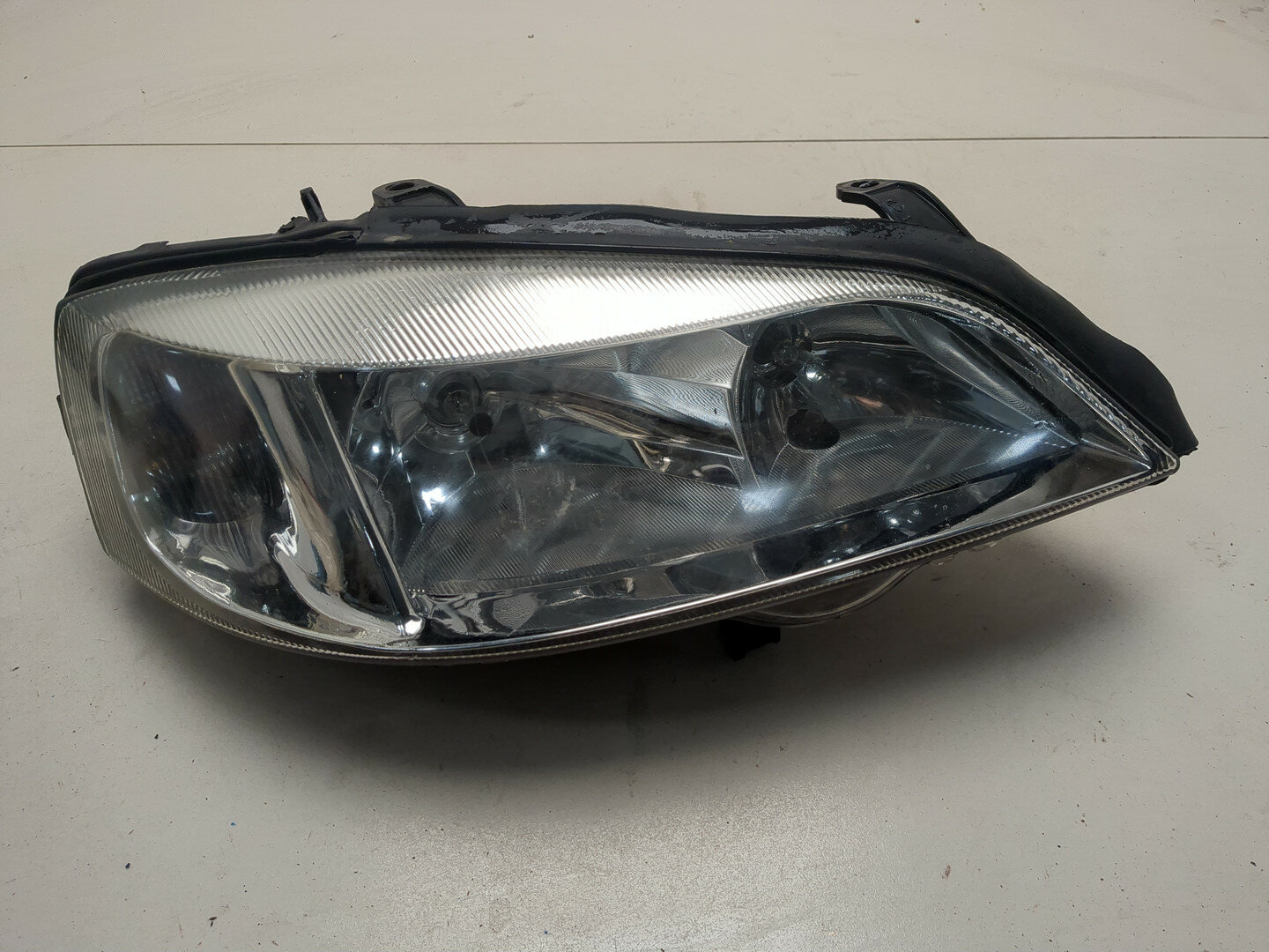 Фара (передняя) правая Opel Astra G Б/У