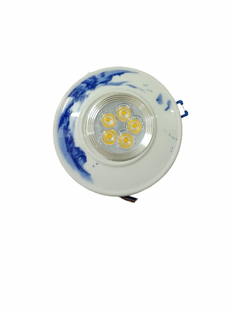 Светильник потолочный точечный встраиваемый спот LED 5Вт 3300К DL-076-3 Blesslight