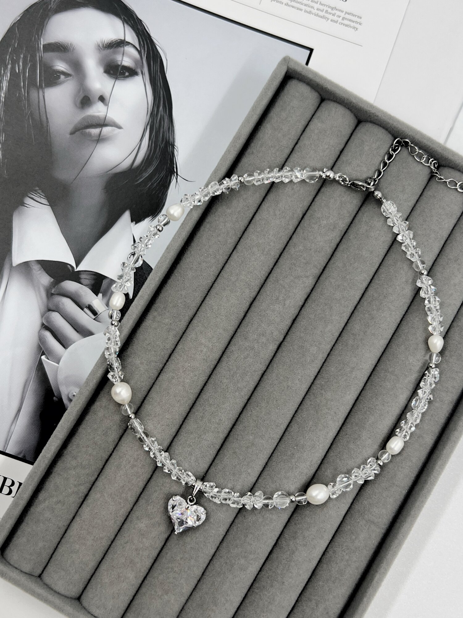 Колье, жемчуг пресноводный, горный хрусталь, циркон