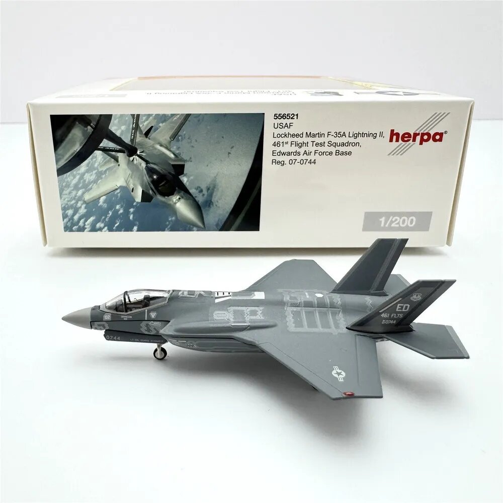 Herpa 1/200 Модель истребителя F-35A ВВС США, конструкция из сплава