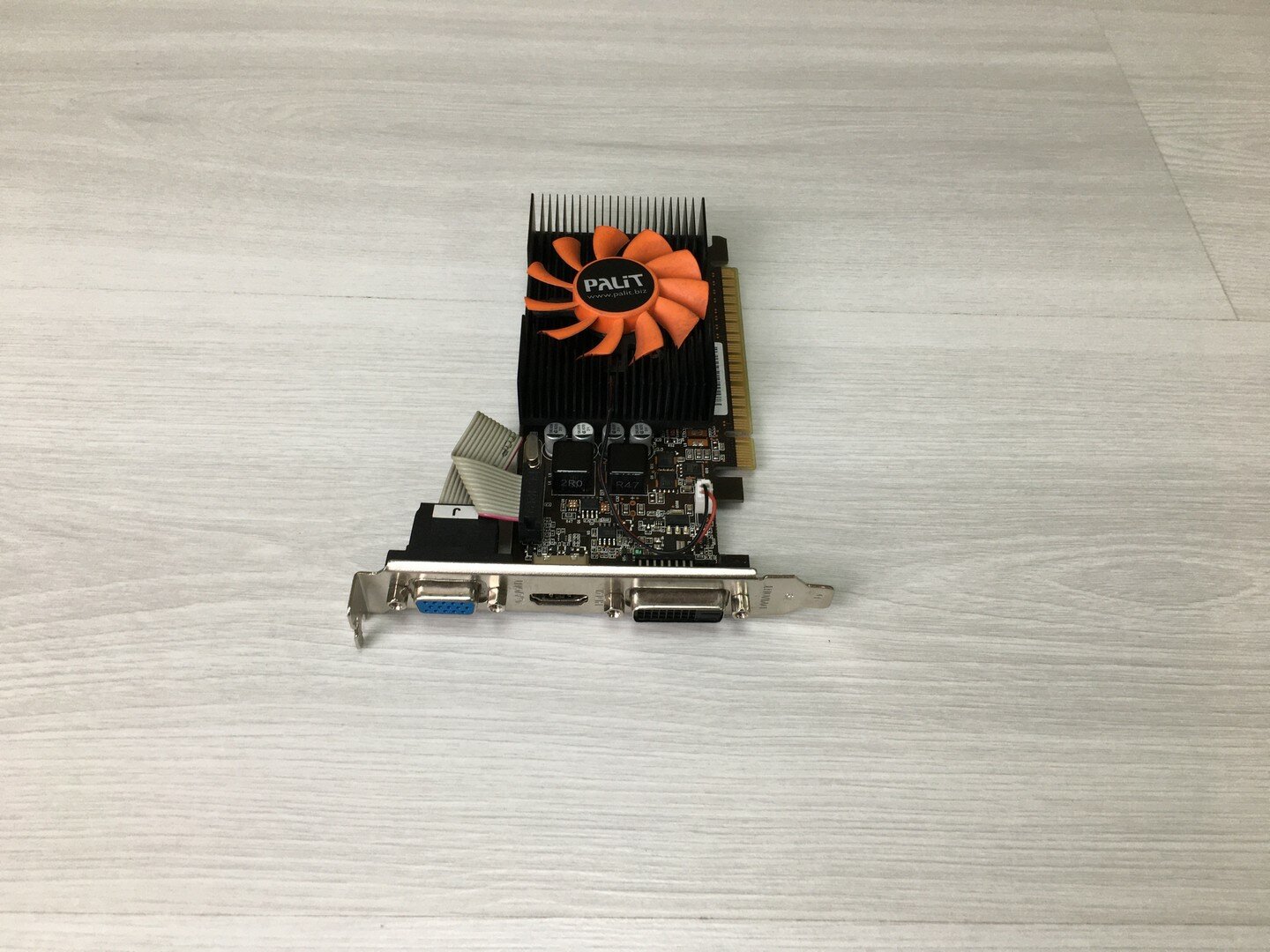 Видеокарта 1Gb GeForce 640 GT, Palit GT640 1024M GDDR5 64B CRT DVI HDMI, PCI-E