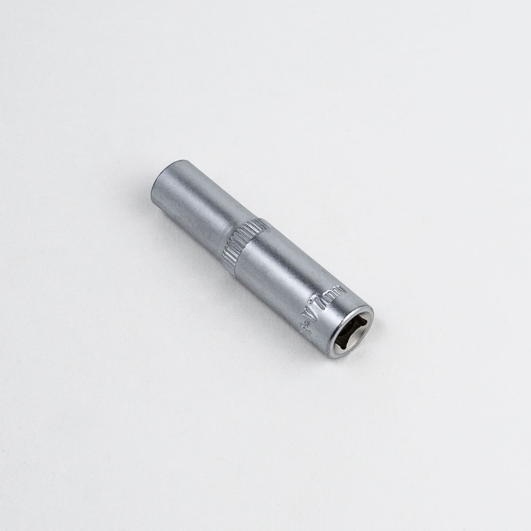 Головка 7мм 1/4" 6 гранная удлиненная (YADA)