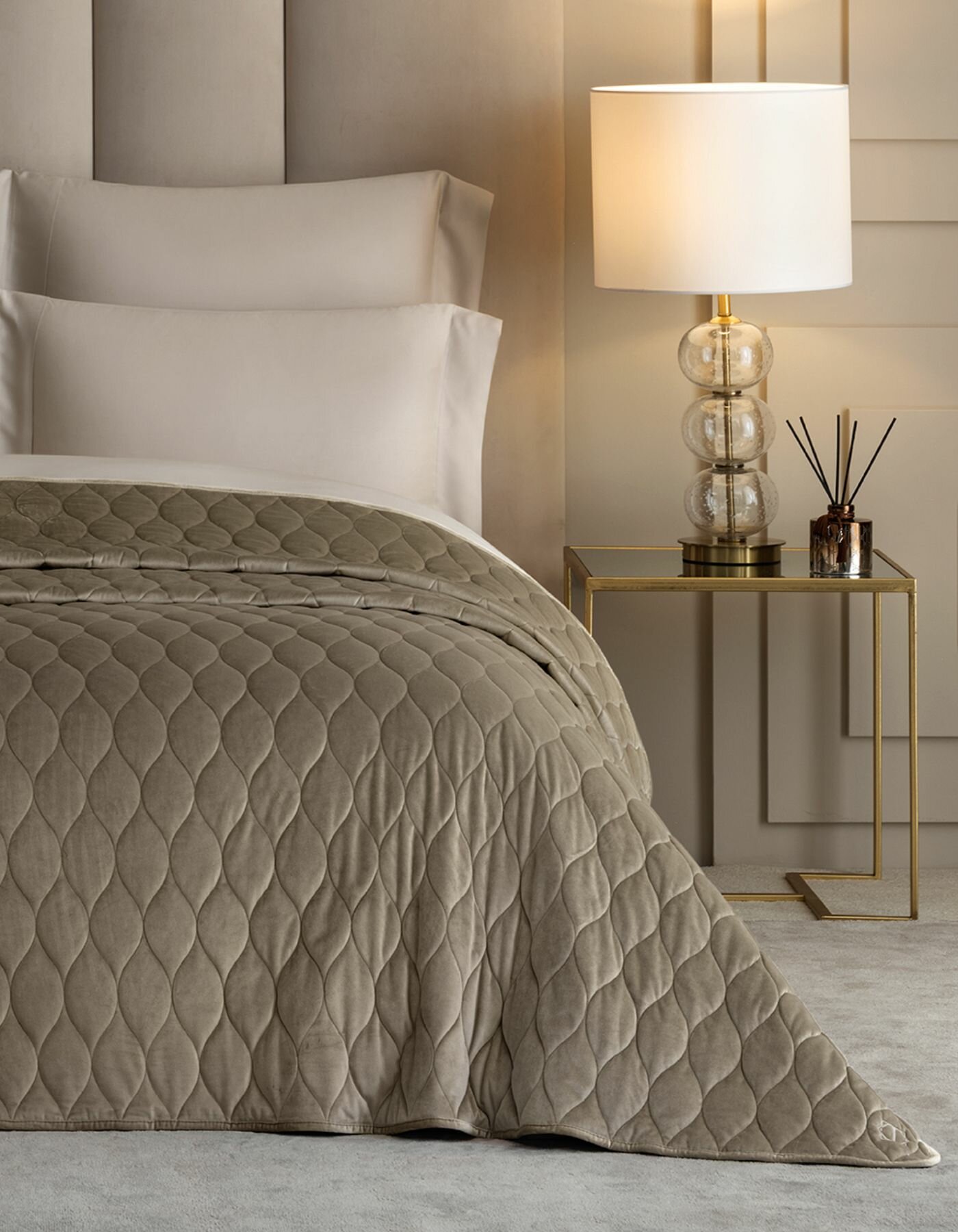 Togas Покрывало 170х220 "Наветто" бархат, коричневое