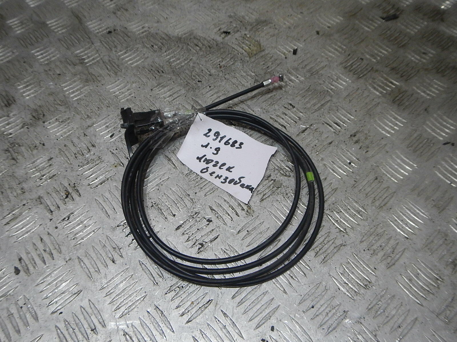 Б/У Трос лючка бензобака, Mitsubishi (Митсубиси)-LANCER 9 (CS) (03-06) MITSUBISHI LANCER 9 (CS) (03-06) без повреждений ...