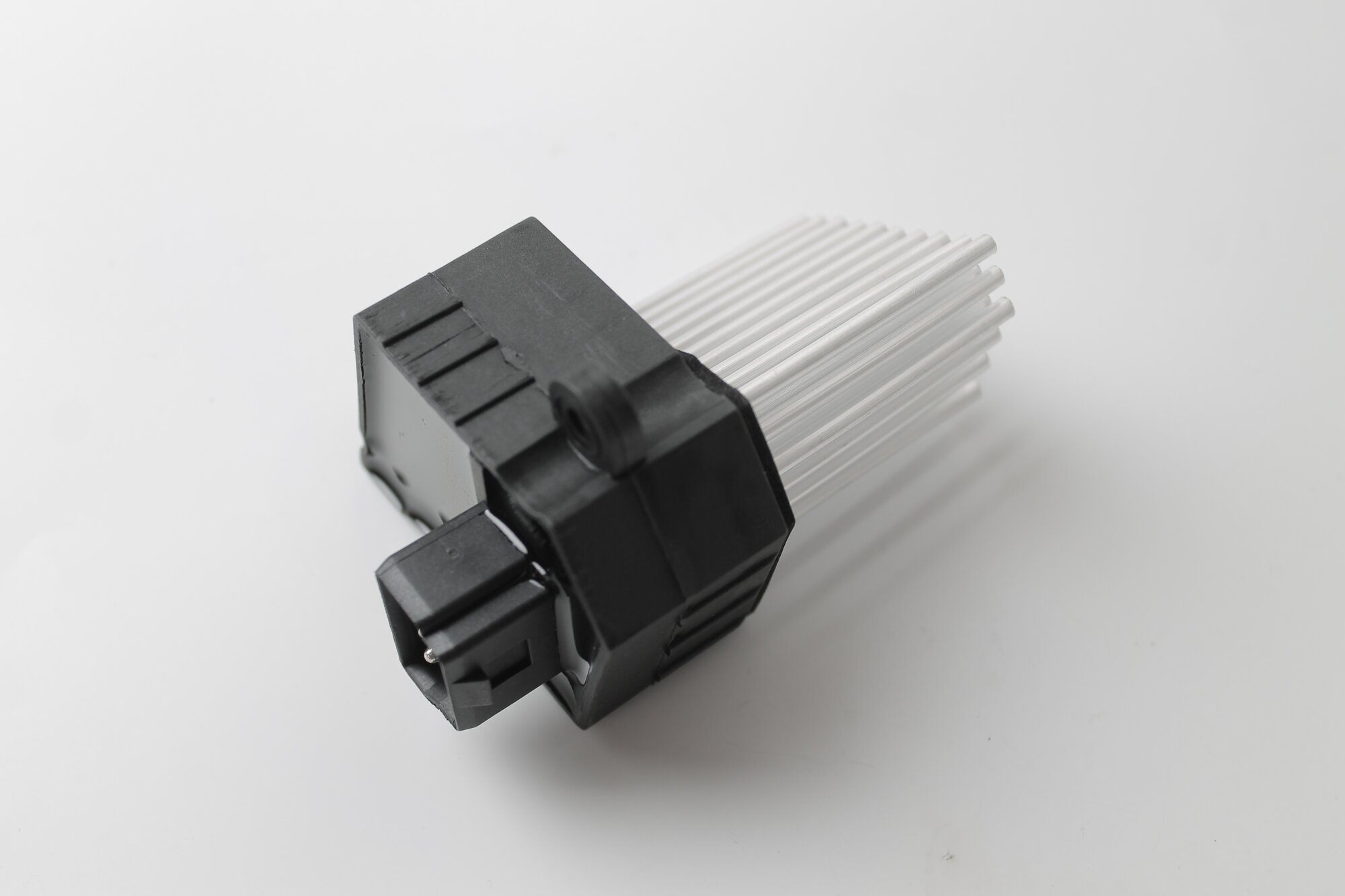 Резистор вентилятора отопителя (печки) BMW 3-Series E36