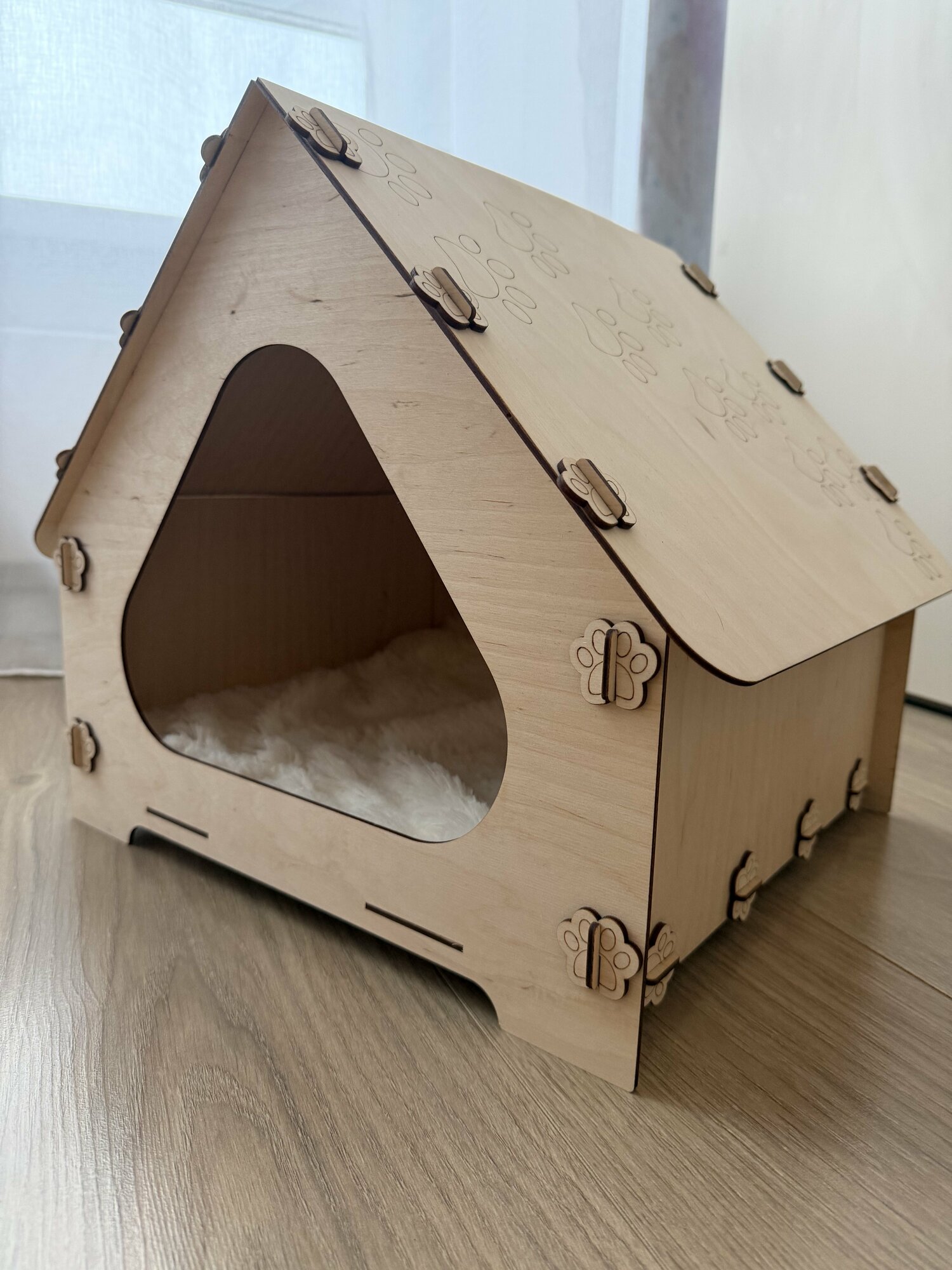 Домик Happy Mouse для животных, квадратный, дерево с ковриком