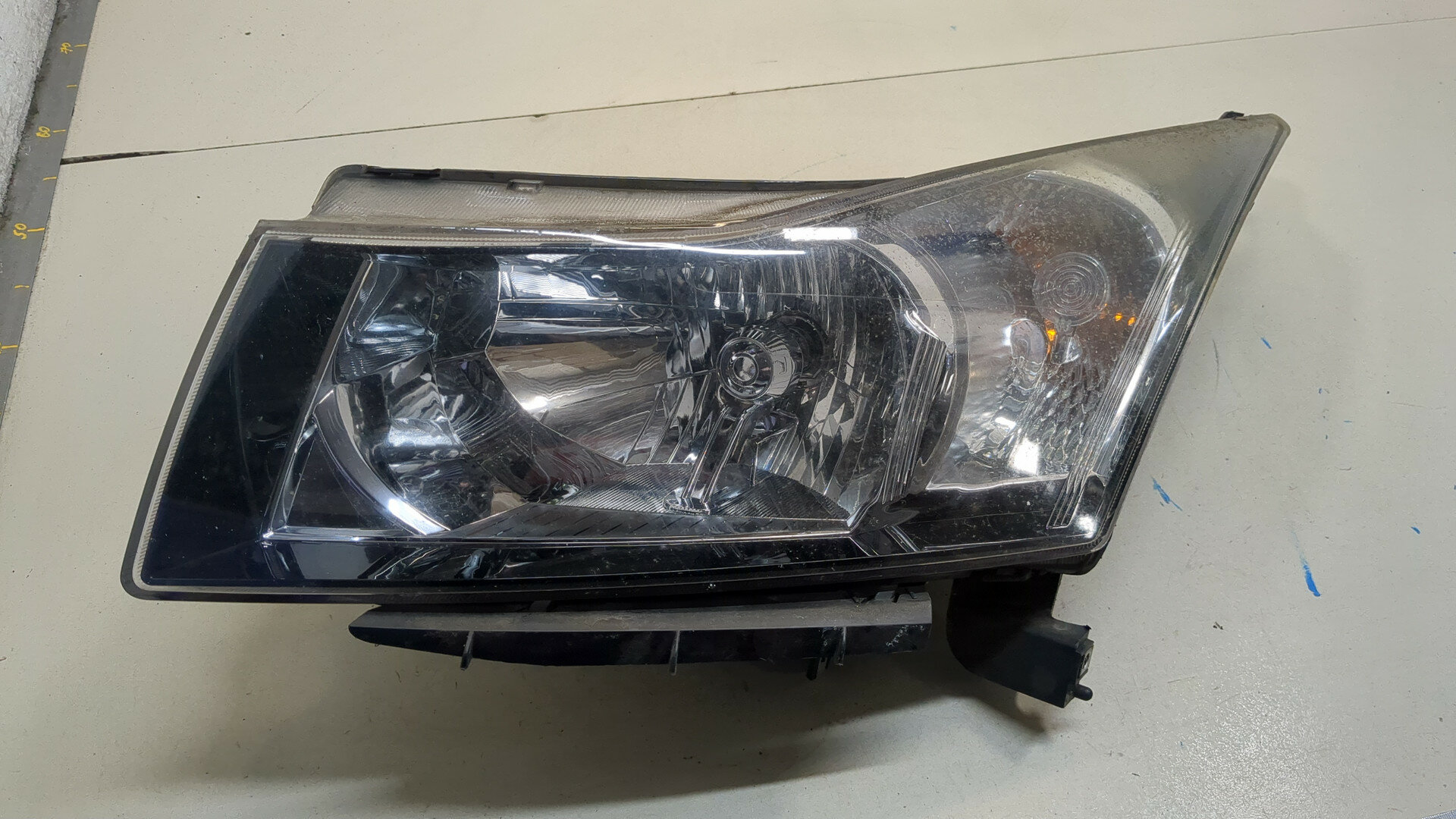 Фара (передняя) левая Chevrolet Cruze Б/У