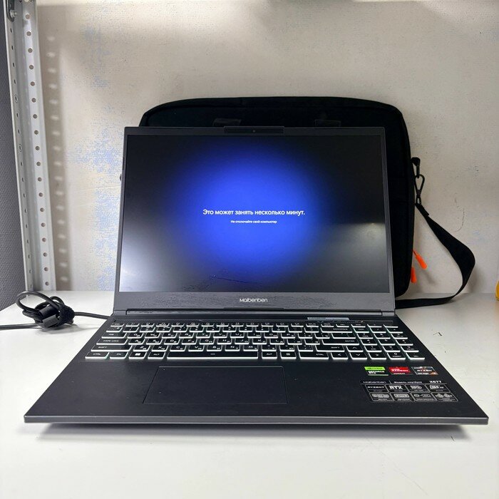 Ноутбук Maibenben X677