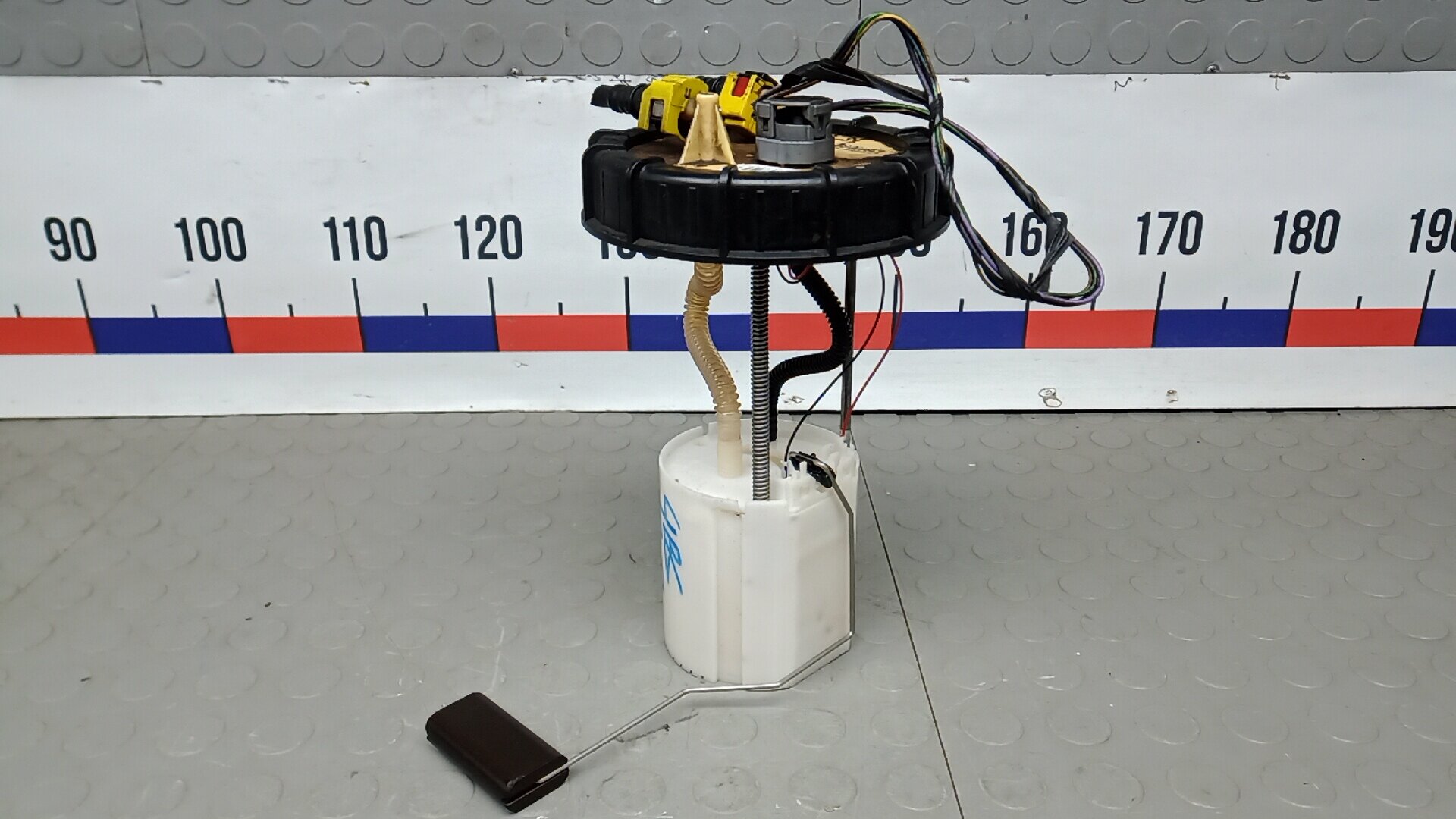 Датчик уровня топлива FORD ECOSPORT