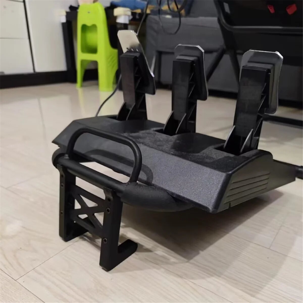 Комплект кронштейнов для педали Playseat Challenger