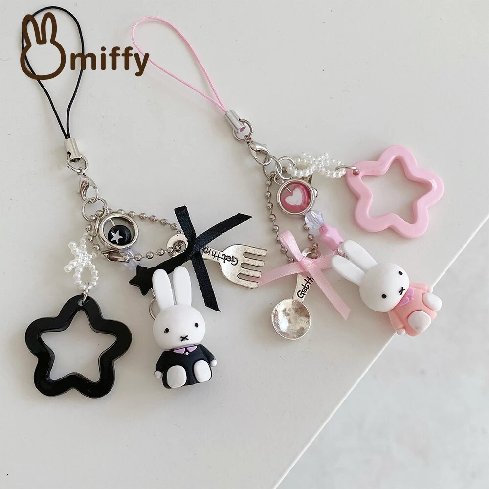 Брелок Miffy в черном костюме с подвесками — фото 1