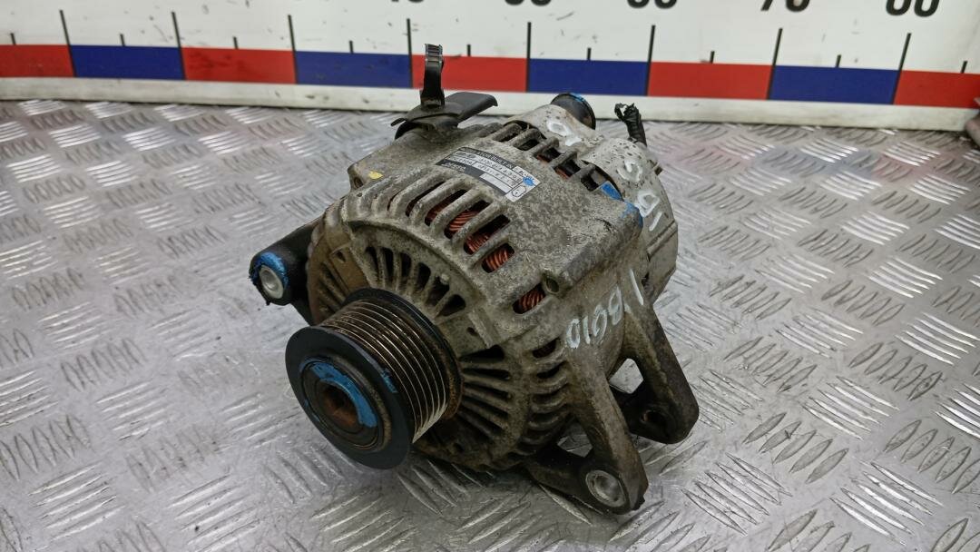 Генератор Kia Sorento 2 2009 373004A300