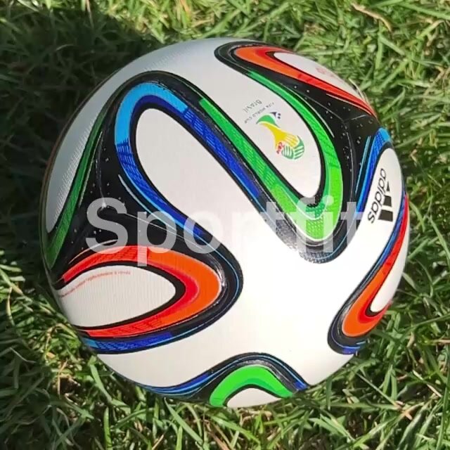 Футбольный мяч Brazuca — фото 1