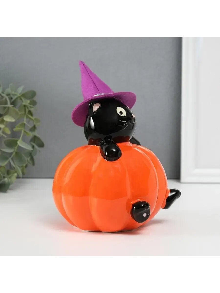 Керамическая копилка в виде милого котика