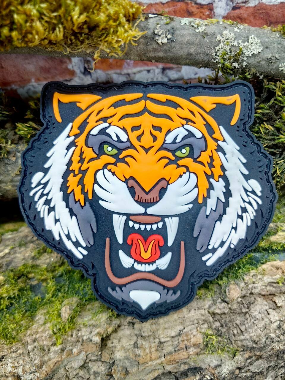 Нашивка-патч оскал тигра 3D PVC 9х8
