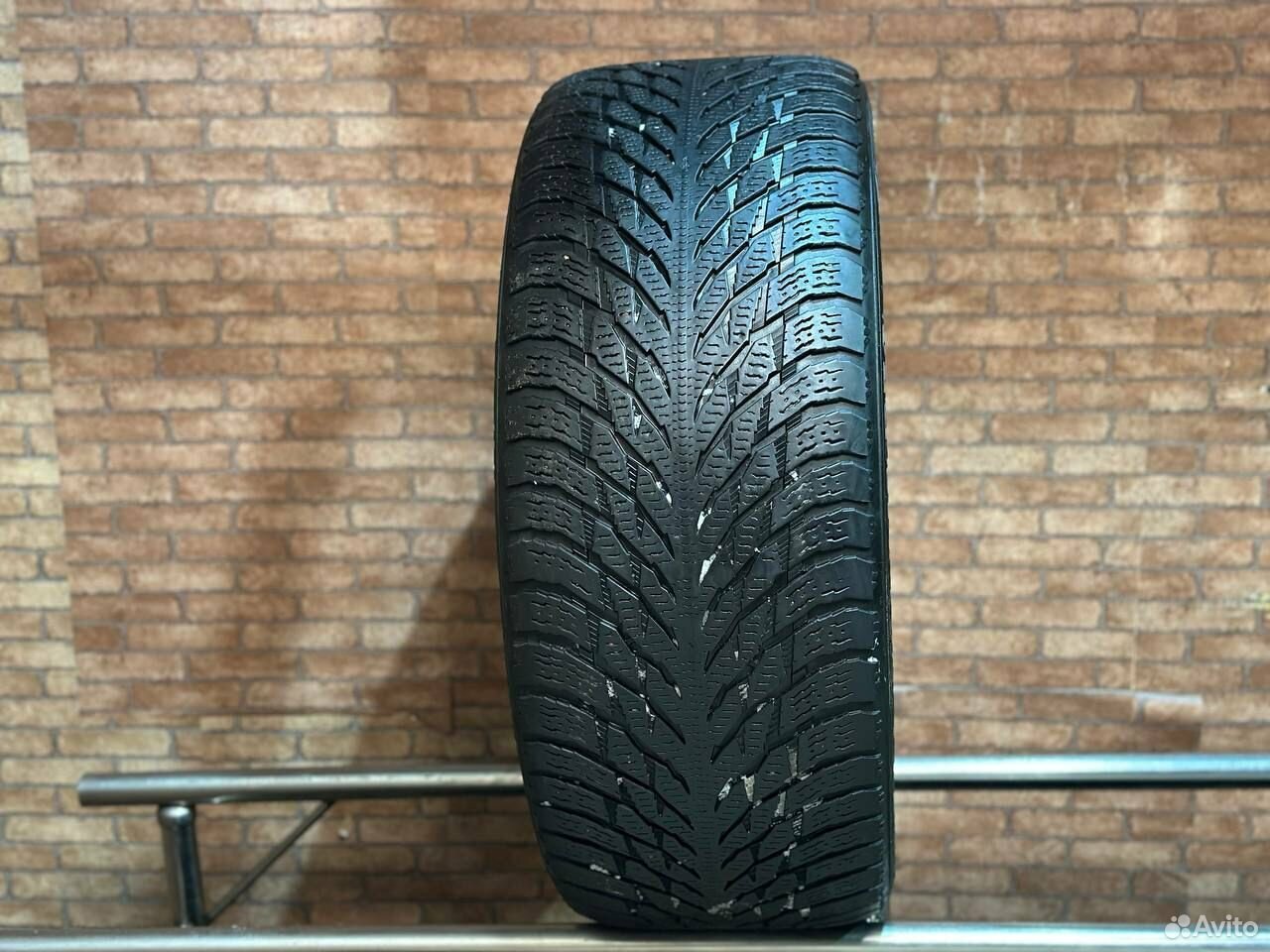 Nokian Tyres Hakkapeliitta R3 SUV 285/45 R21