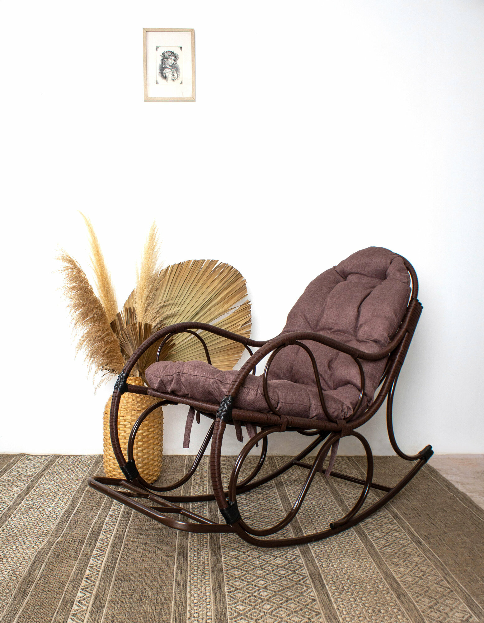 Кресло-качалка Элит коричневое, подушка Какао