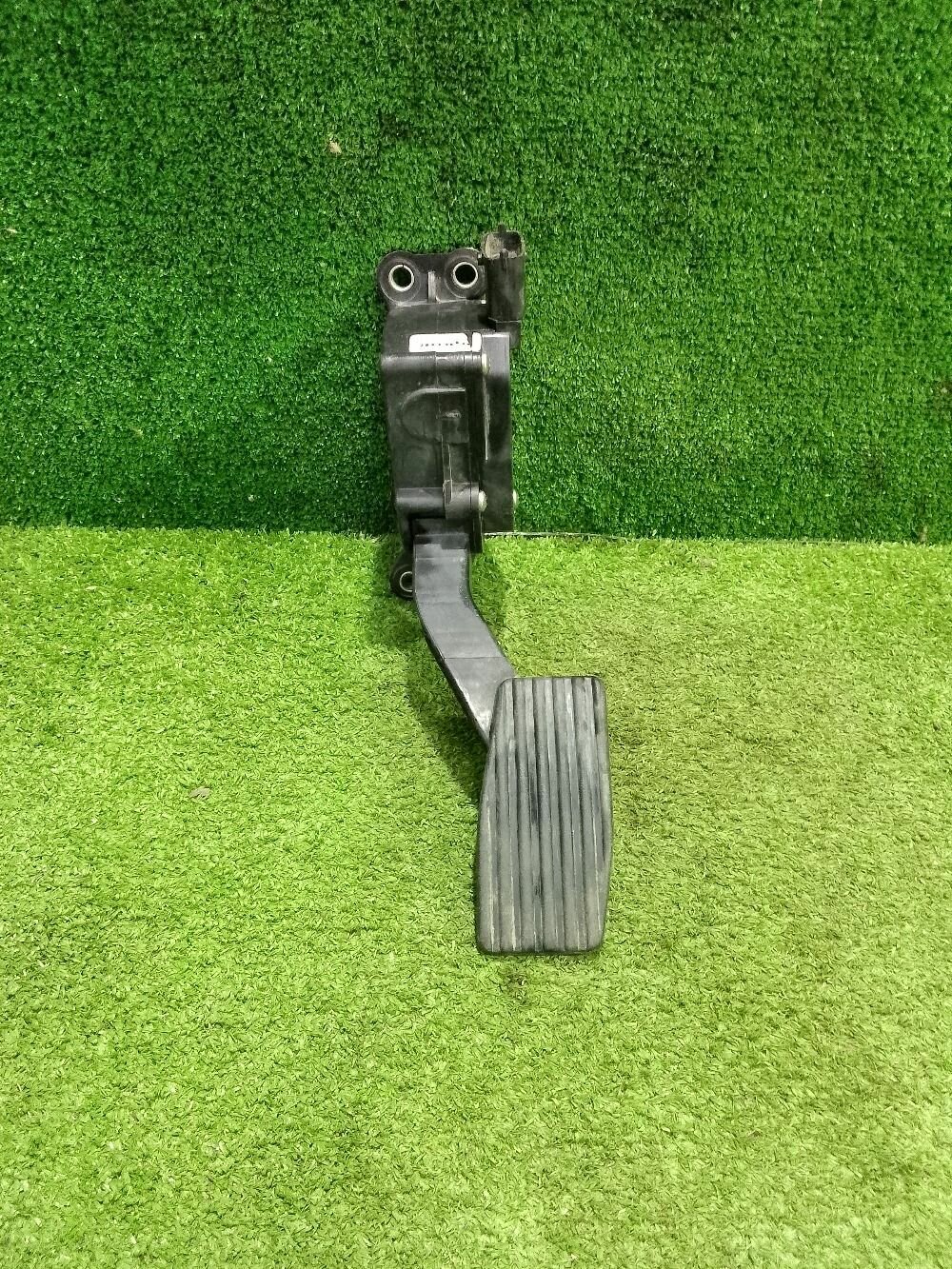 Педаль газа Lada Granta Б/У с пробегом