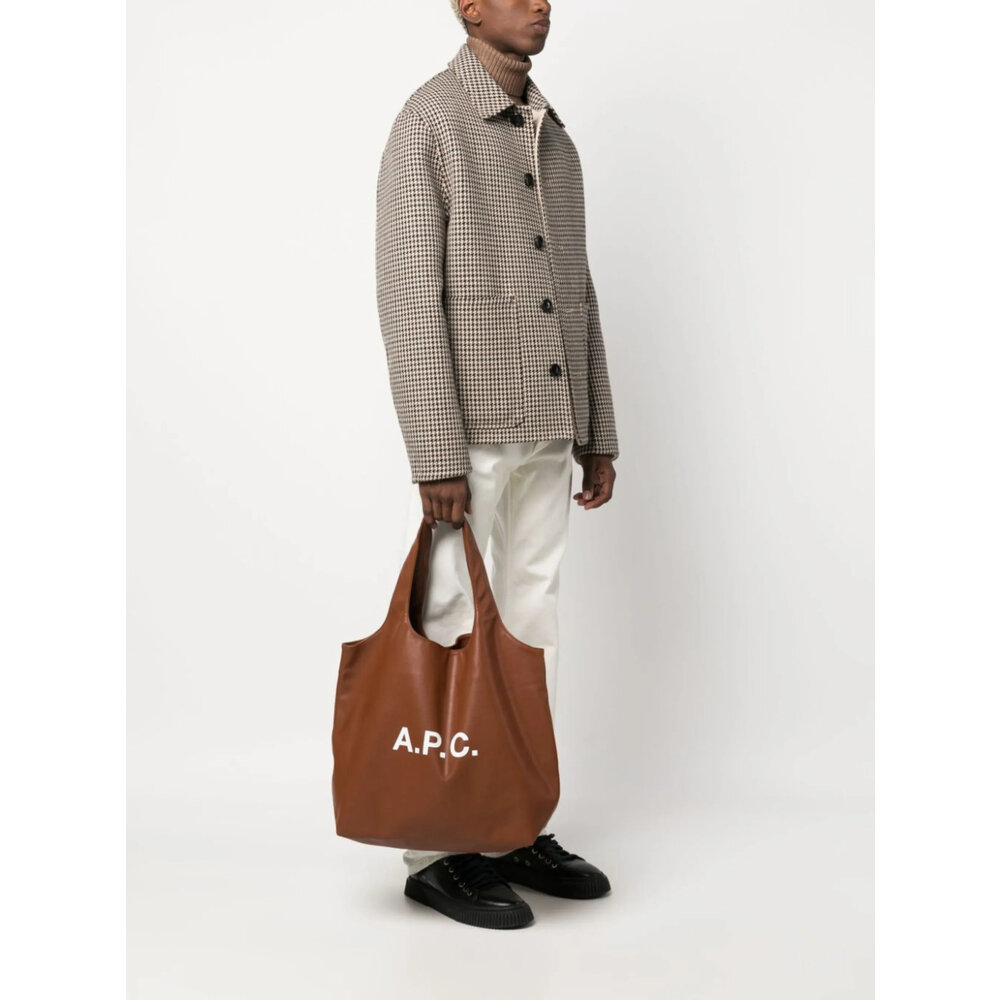 Сумка A.P.C., коричневый — фото 1