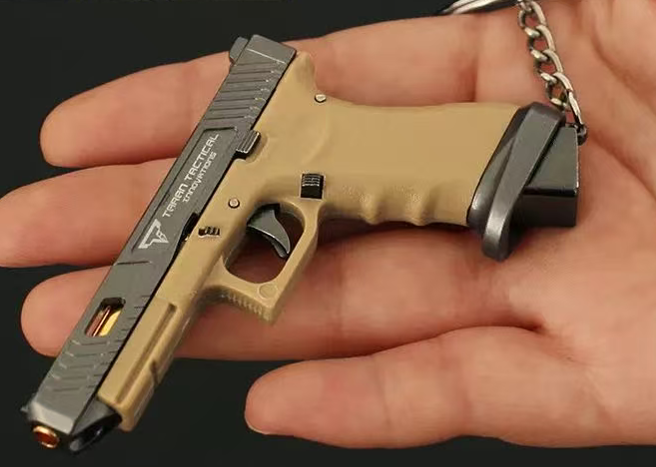 Брелок Glock 34, металл, с функцией разборки и сборки, хаки