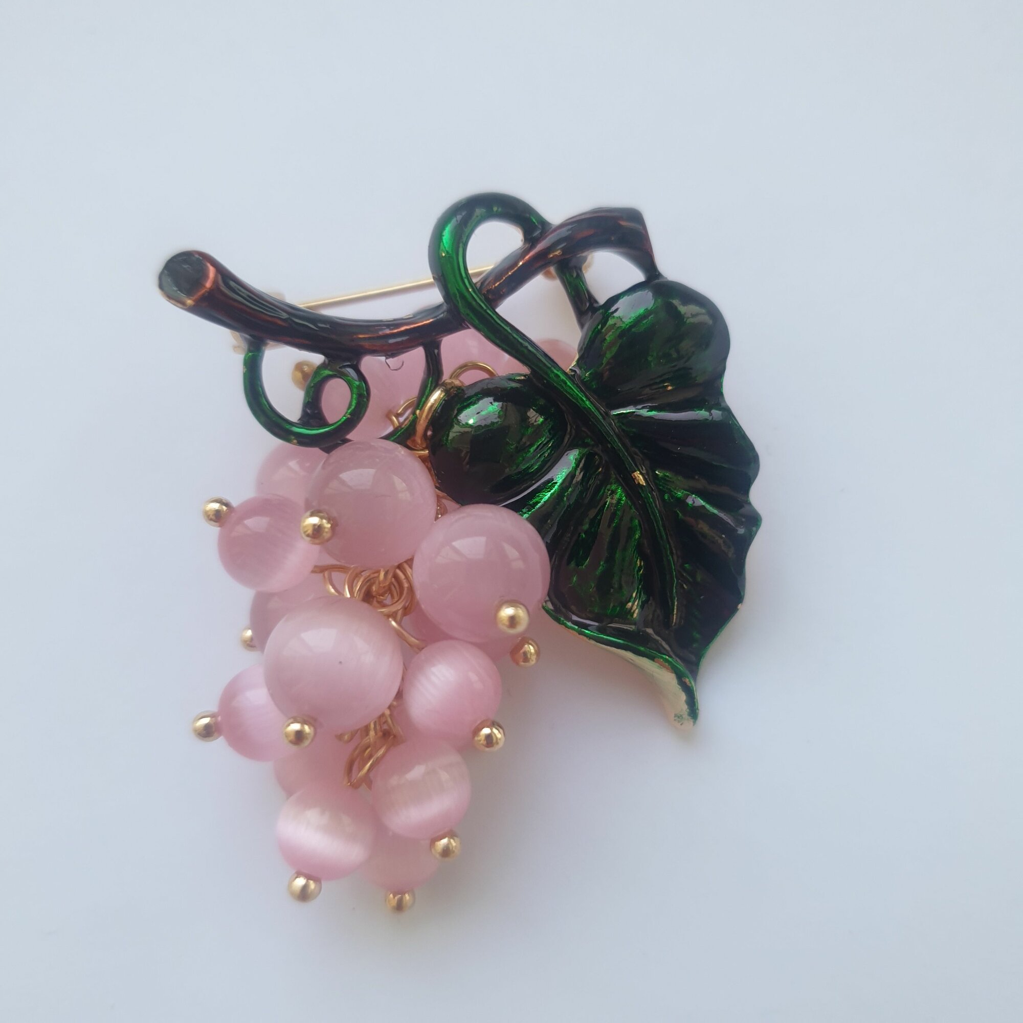 Брошь, кошачий глаз синтетический