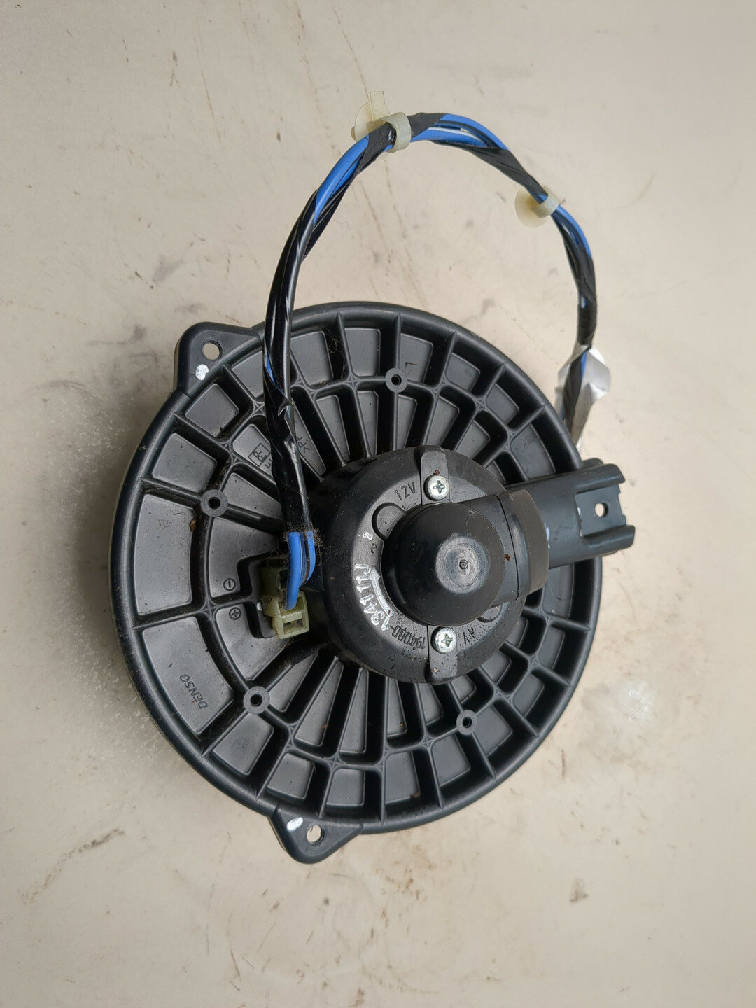 Двигатель отопителя (моторчик печки) Honda Element Б/У