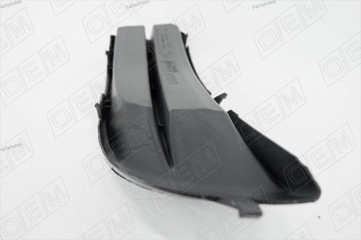 Заглушка противотуманной фары левая Skoda Octavia 2 A5 2008-2013, O.E.M. OEM1348L