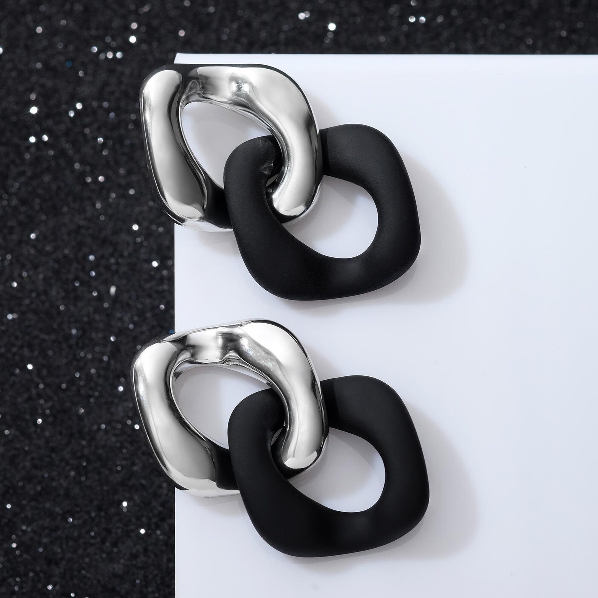 Серьги пусеты