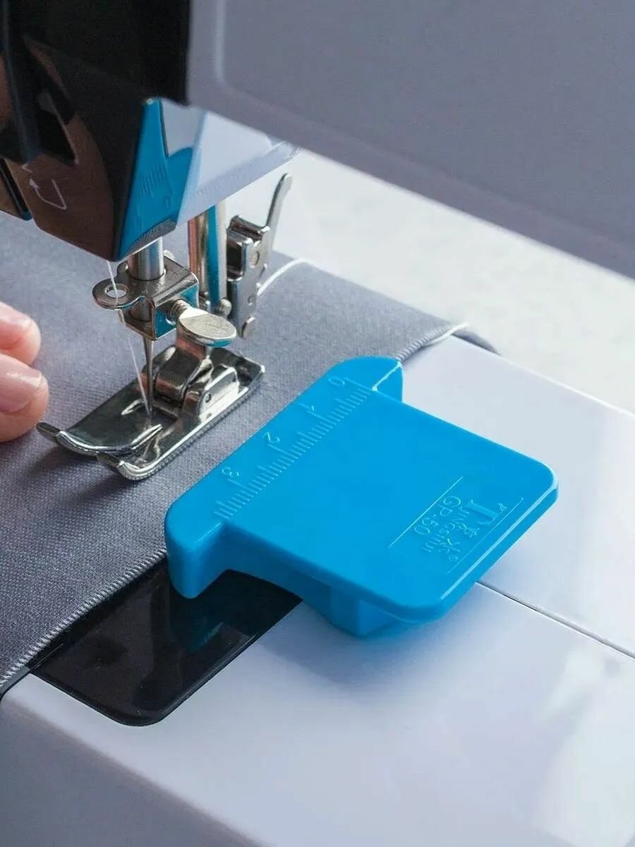 Магнитная направляющая для швейной машины 4,4*5,3см