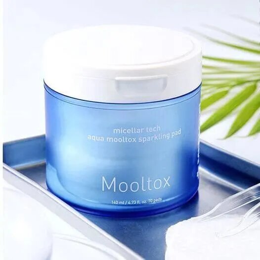 Подушечки отшелушивающие Micellar Tech Aqua Mooltox "Sparkling", 70 штук