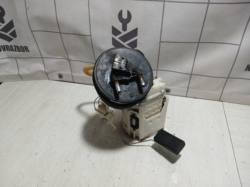 Насос топливный электро VW Passat B3 1988-1993