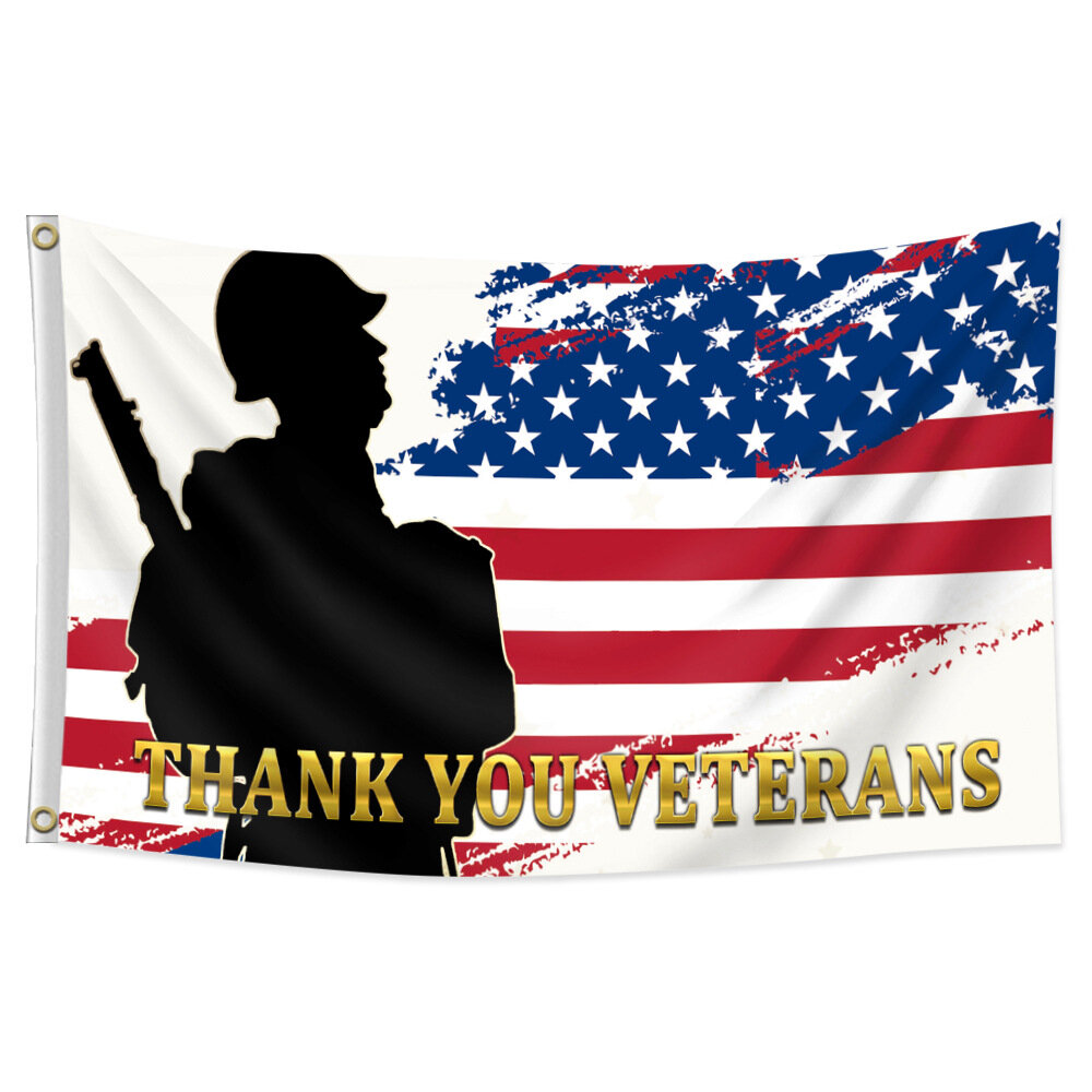 Флаг «Спасибо ветеранам» 150x90 см — флаг из 100% полиэстера с силуэтом солдата и изображением американского флага, флагшток в комплект не входит — памятный флаг ко Дню ветеранов.