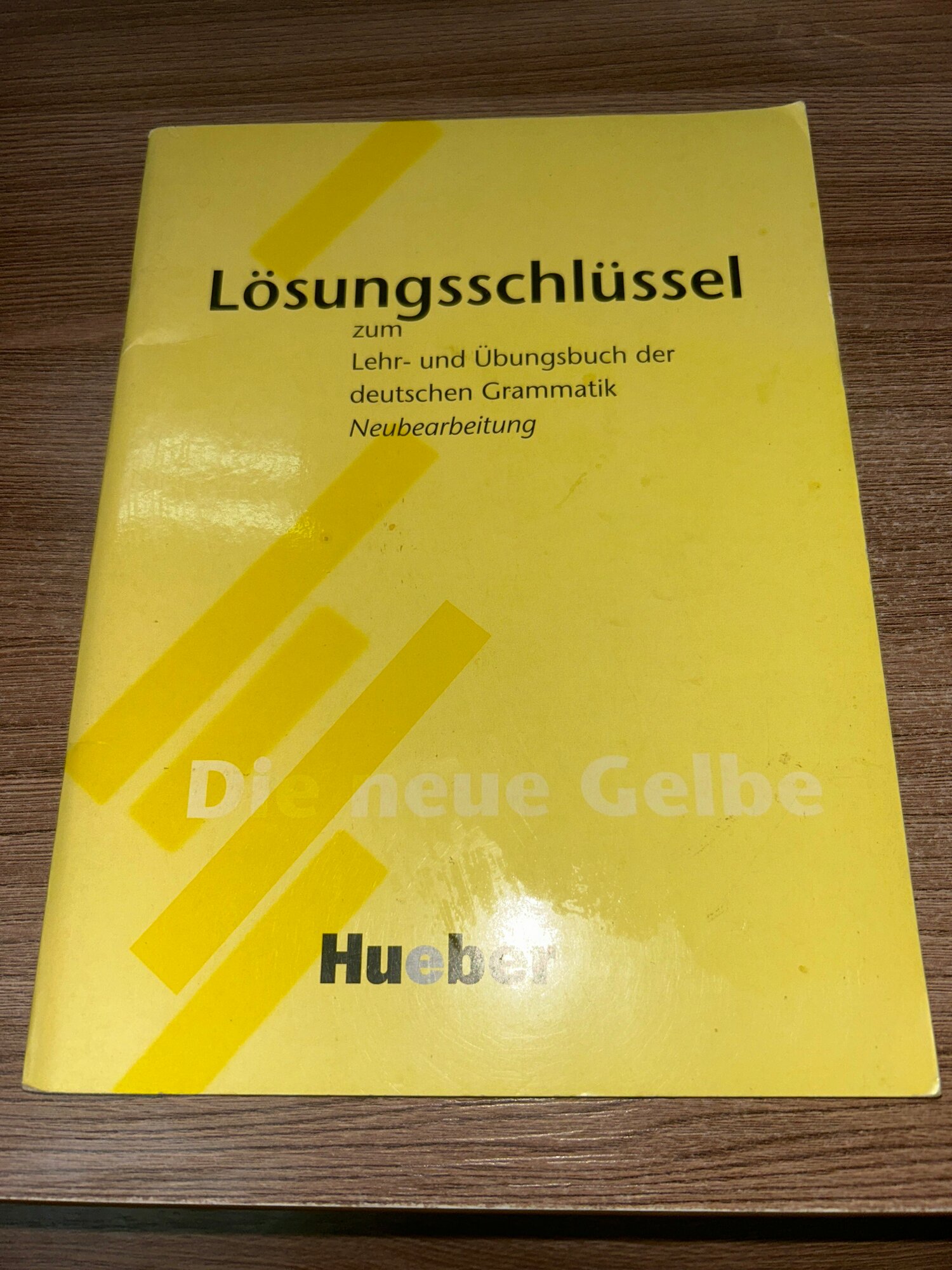Lehr-und bungsb. Dt. Gramm. Soluciones Hardcover Hilke Dreyer 2001 г. ISBN 2049439474172