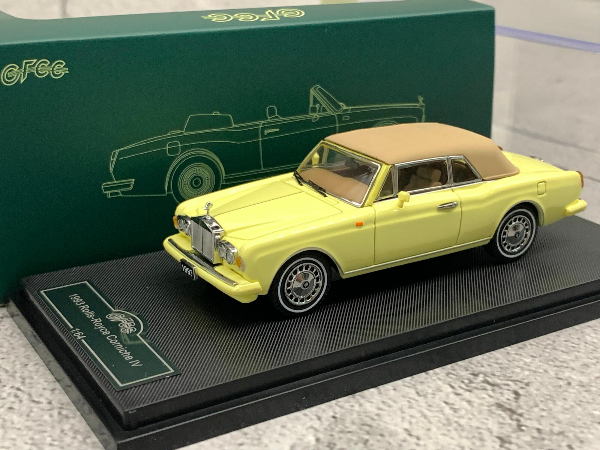 GFCC 1:64 Rolls-Royce Corniche IV Модель автомобиля из сплава для демонстрации