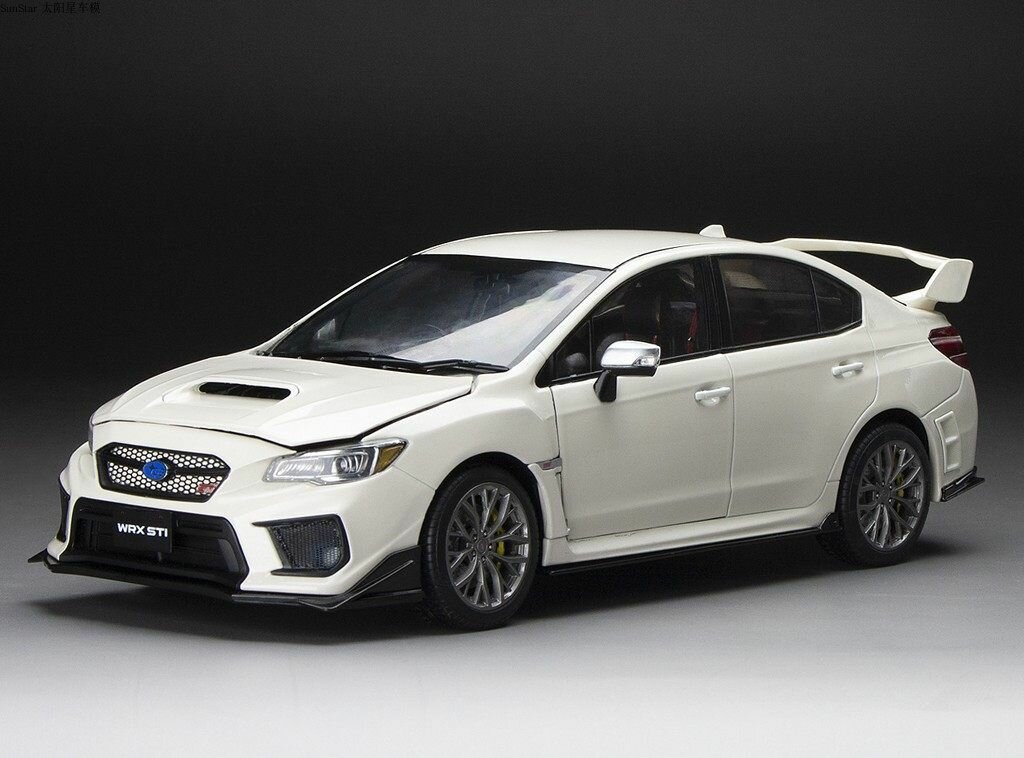 Модель автомобиля SunStar в масштабе 1:18: Subaru WRX STI 2018 Edition синий