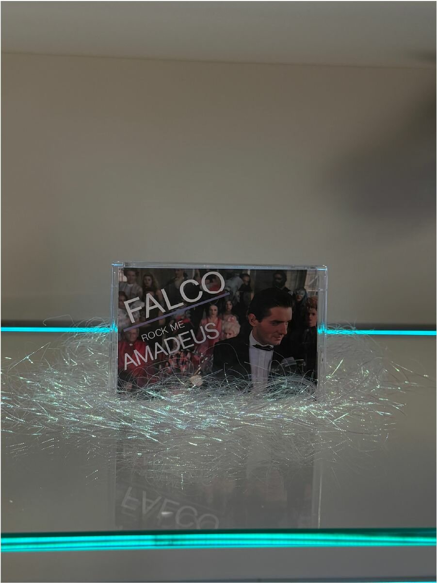 Аудиокассета Falco - Rock Me Amadeus
