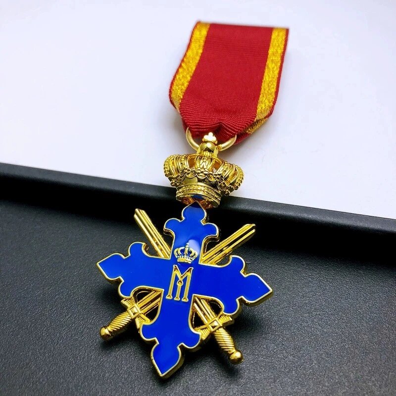 Медаль ордена синего креста с короной и мечами, MS402-2