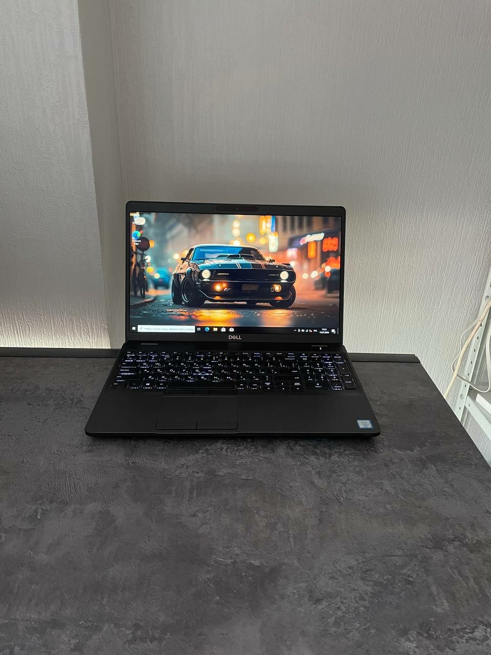 15.6" Ноутбук DELL Latitude 5501 1920x1080, Intel Core i7 9850H 2.6 ГГц, RAM 8 ГБ, SSD 256 ГБ, Intel UHD Graphics 630