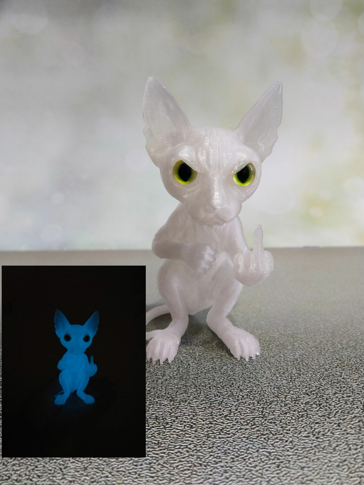 Кот Хулиган Сфинкс с пальцем,3D печать, высота 100мм, с живыми глазами